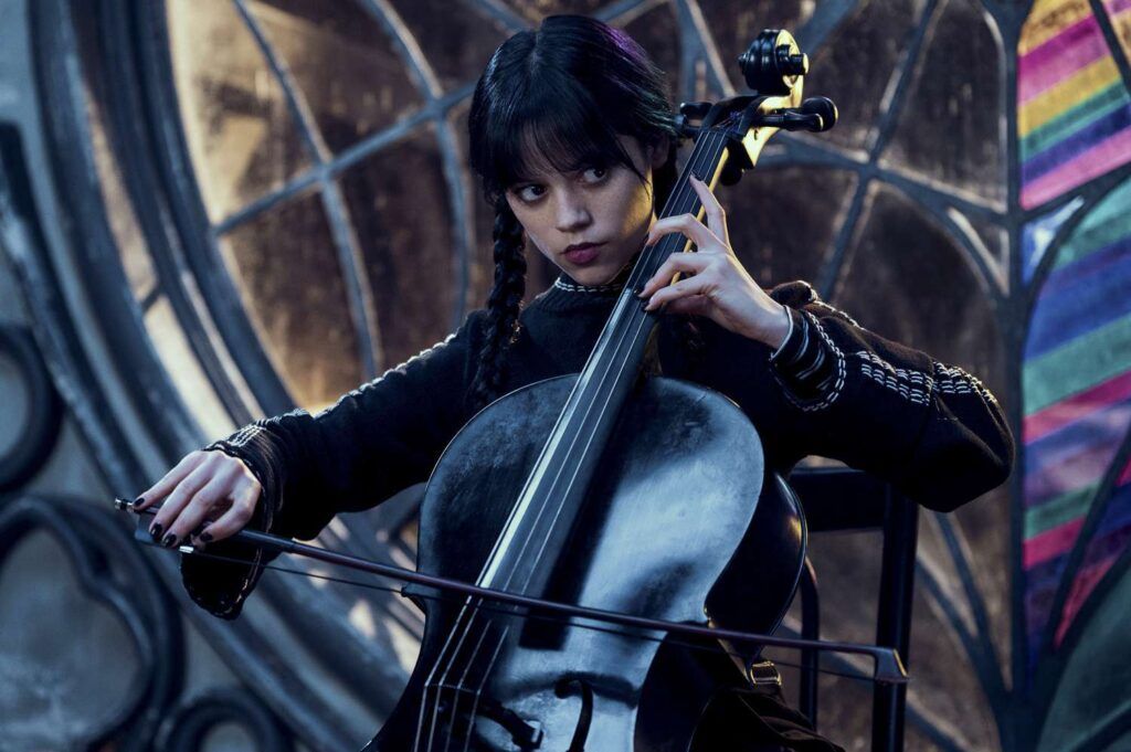 การกลับมาของเทรนด์ ‘Goth Dark Academia’ โดยซีรีส์ Wednesday