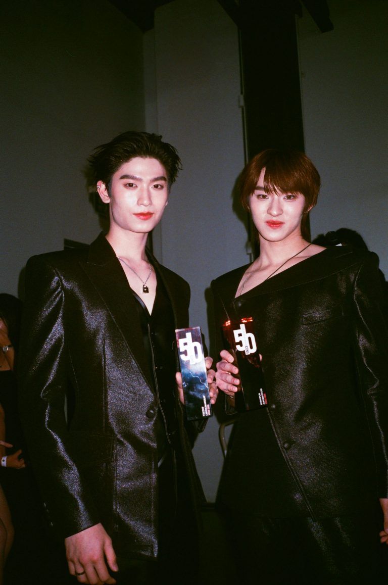 พาชมภาพเบื้องหลังสุดเอกคลูซีฟของเหล่าคนดังในงาน Lifestyle Asia 50 Icons
